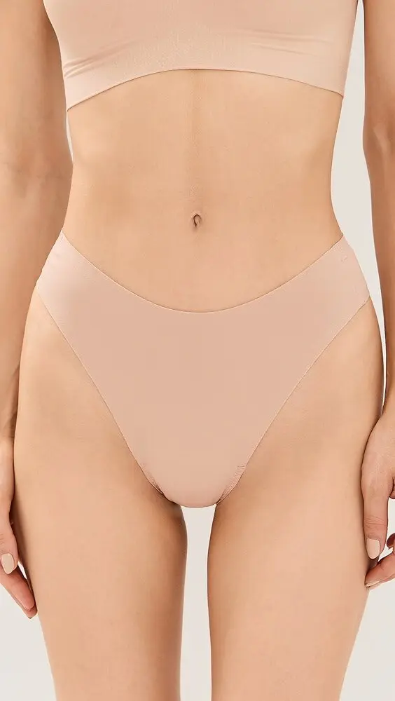 Spanx Fit-to-you Thong Pack