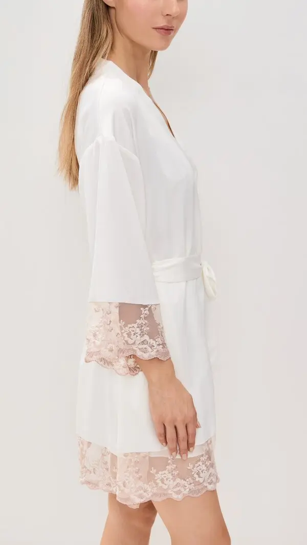 Flora Nikrooz Rosa Charmeuse Kimono - Ivory
