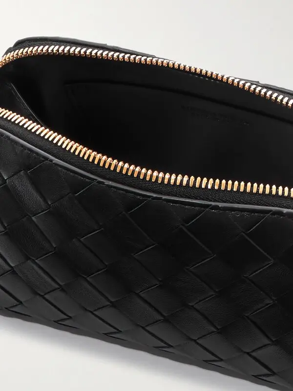 Bottega Veneta Concert Pouch Intrecciato Leather Shoulder Bag - Black