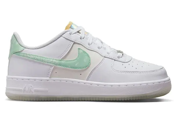 Nike Air Force 1 Low Lv8 Sneakers - White/phantom