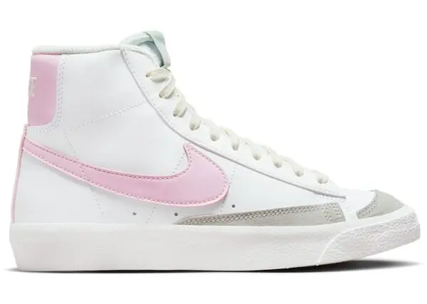Nike Blazer Mid '77 Sneakers