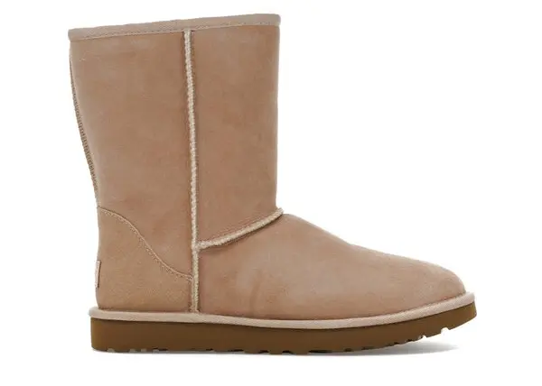 UGG Classic Short Ii Boots - Sand