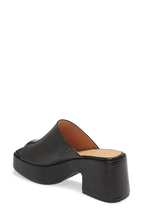 CHOCOLAT BLU Huda Square Toe Sandal