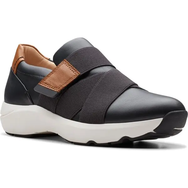 Clarks Tivoli Strap Sneakers