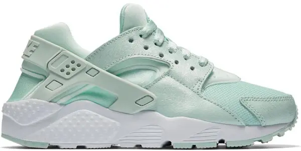 Nike Air Huarache Run Sneakers