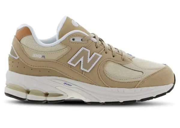 NEW BALANCE 2002rin Athletic Sneakers