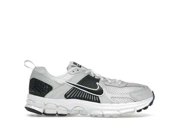 Nike Zoom Vomero 5 Sneakers - White/platinum Tint/metallic Platinum