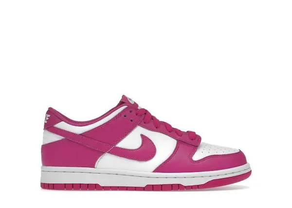 Nike Dunk Low Sneakers