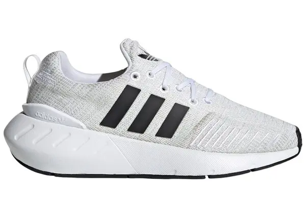 Adidas Swift Run 22 Sneakers