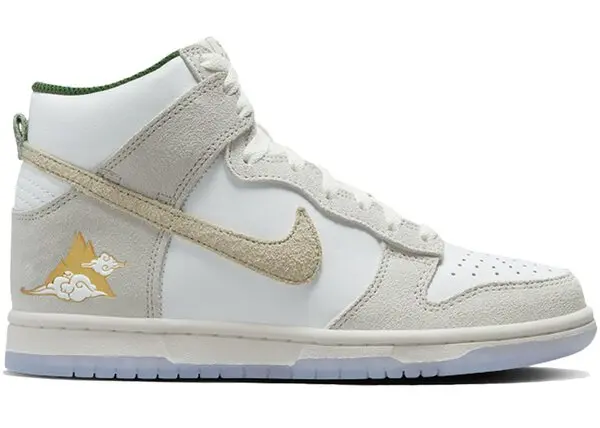Nike Dunk High Gold Mountain Sneakers - Summit White/desert Ore/light Bone