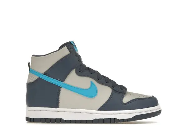 Nike Dunk High Sneakers