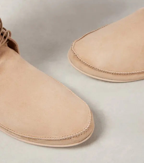 THE ROW Tyler Suede Boots - Beige