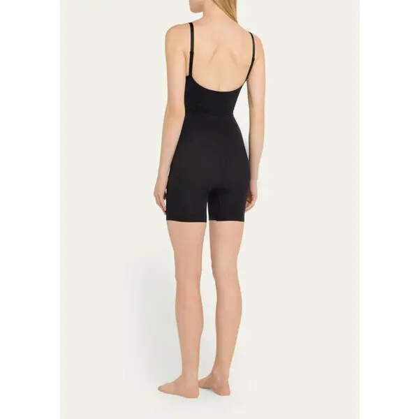 SKIMS Seamless Sculpt Mid-thigh Bodysuit - Sienna