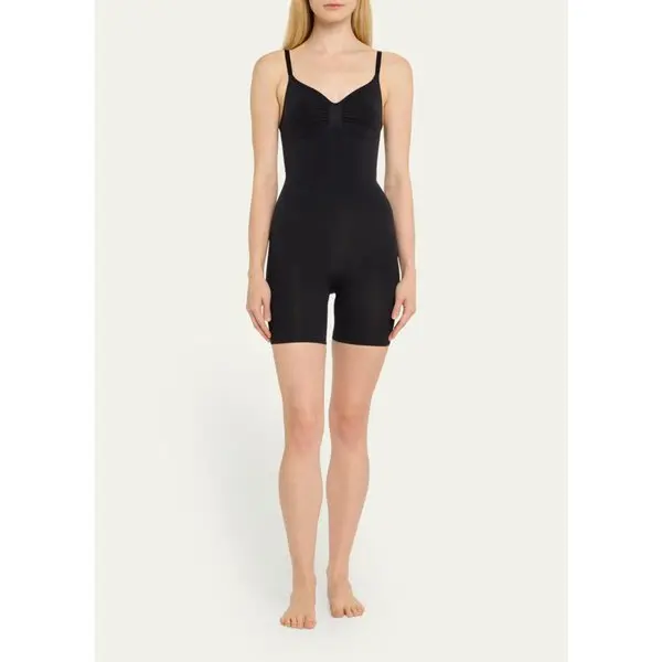 SKIMS Seamless Sculpt Mid-thigh Bodysuit - Sienna