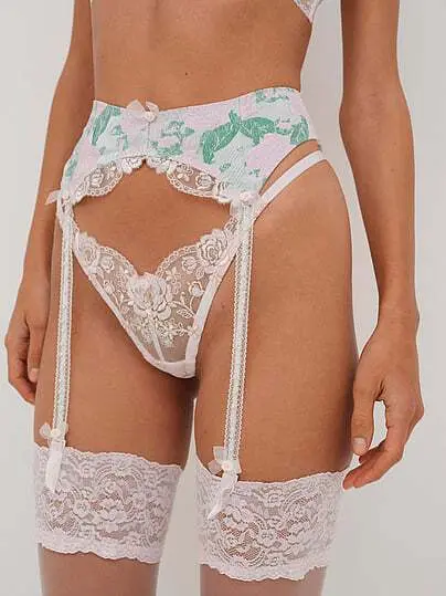 Victoria'S Secret For Love & Lemons Maribel Garter Belt - Pink |  Editorialist