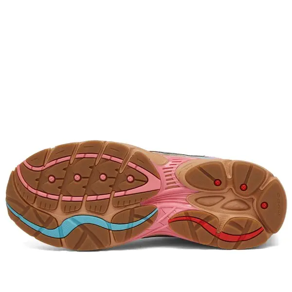 Saucony X Jae Tips Progrid Omni 9