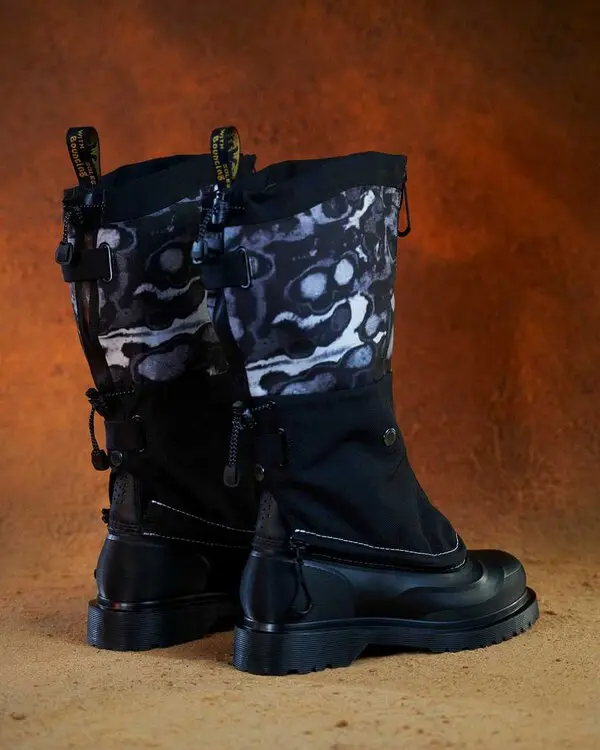 Dr. Martens 14xx Removable Gaiters Sub Boots