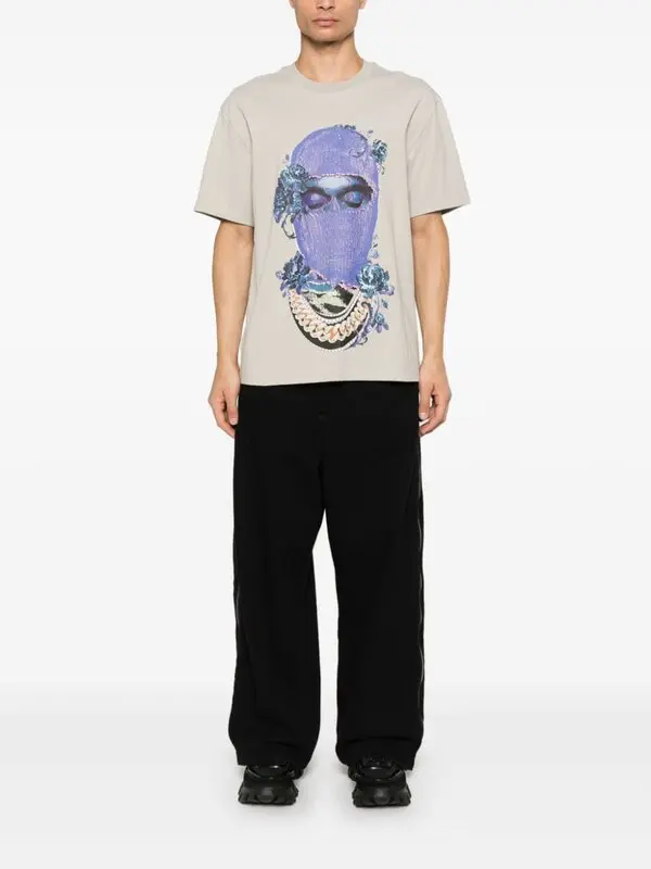 IH NOM UH NIT Mask Roses T-shirt