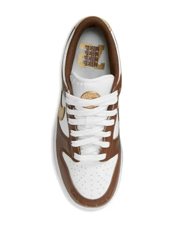 Nike Dunk Low Sneakers - Brown