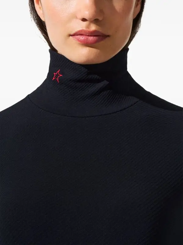 Perfect Moment Star-embroidered Thermal Top - Black