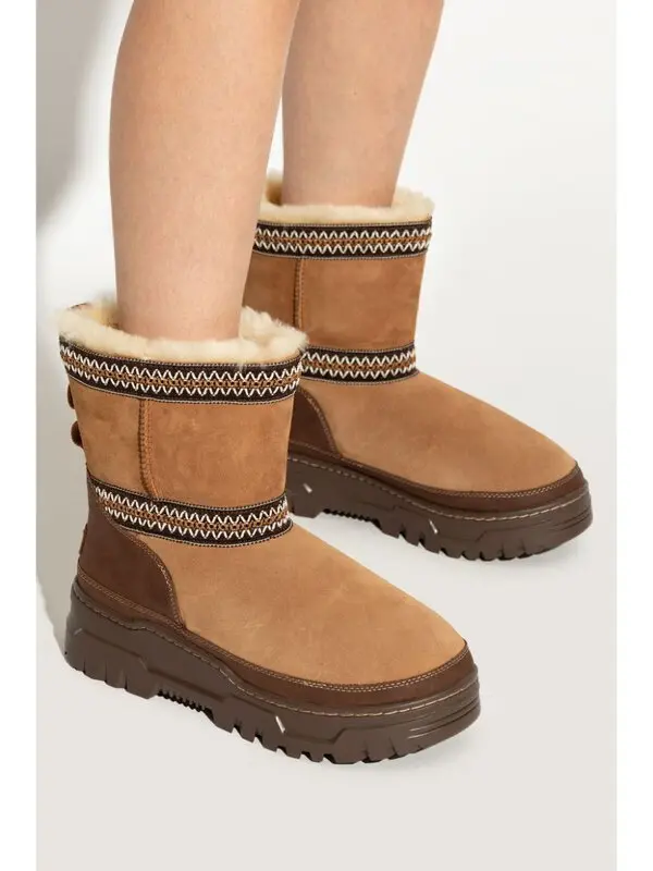 UGG Mini Trailgazer Boots - Brown