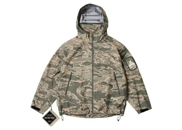 PALACE Goretex 3l Mtek Jacket