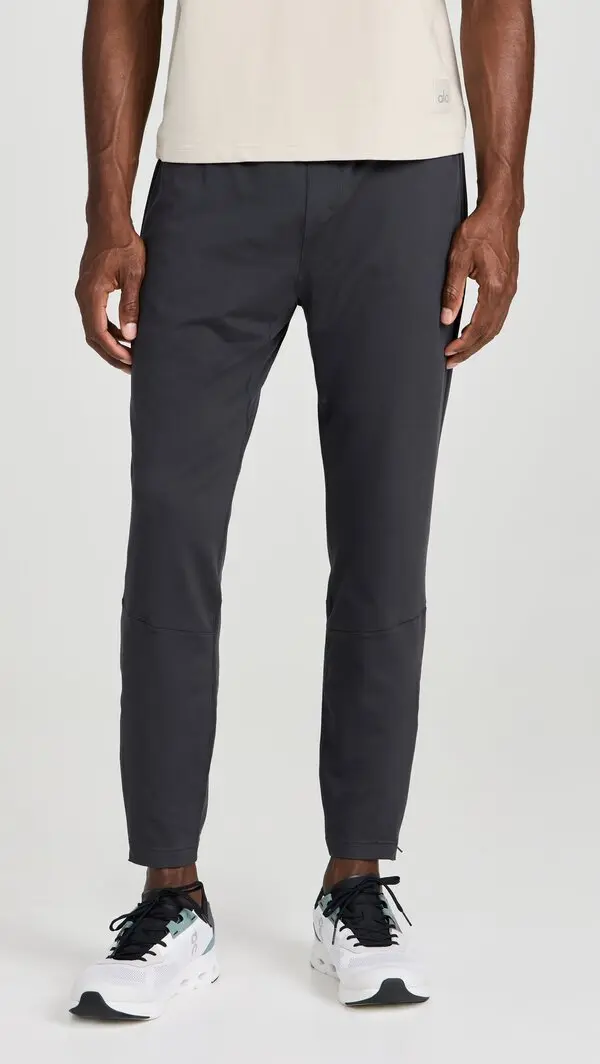 Alo Yoga Conquer React Performance Pants