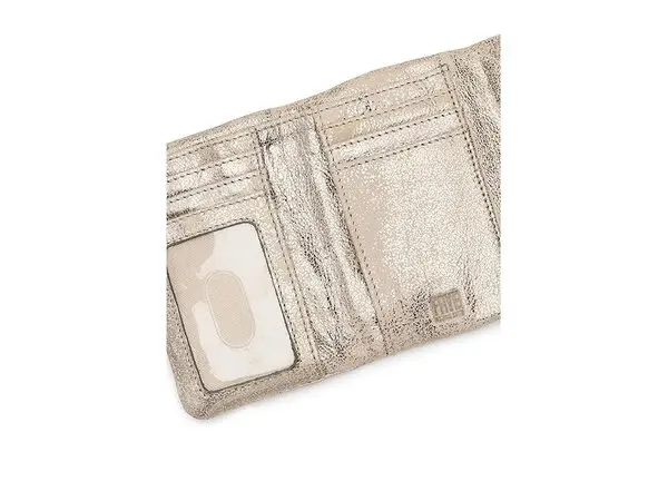 THE FRYE COMPANY Nora Knotted Small Wallet Wallet Handbags Cream Metallic - Bone