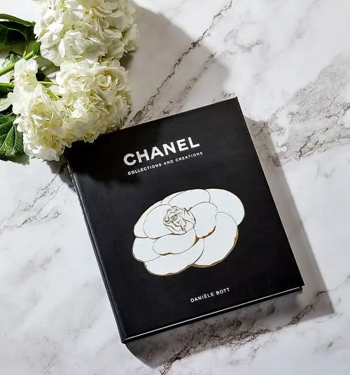 GRAPHIC IMAGE Chanel Collections And Creations Leather Coffee Table Book