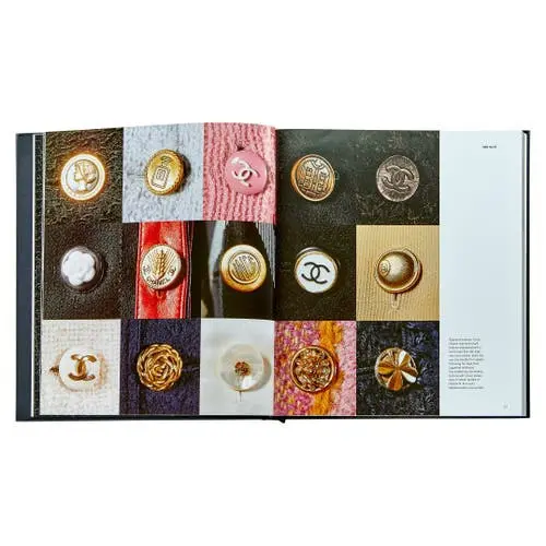 GRAPHIC IMAGE Chanel Collections And Creations Leather Coffee Table Book