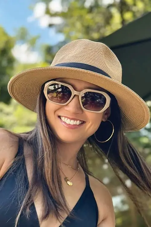 VELVET EYEWEAR Nina Sunglasses - Beige