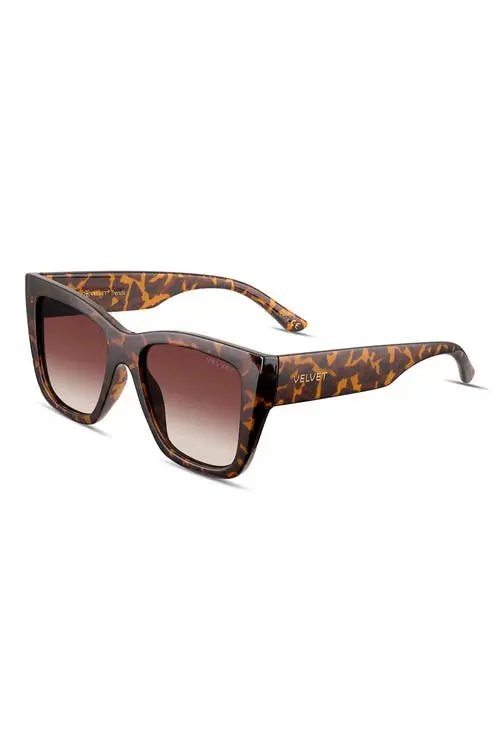 VELVET EYEWEAR Marsha Sunglasses - Tortoise
