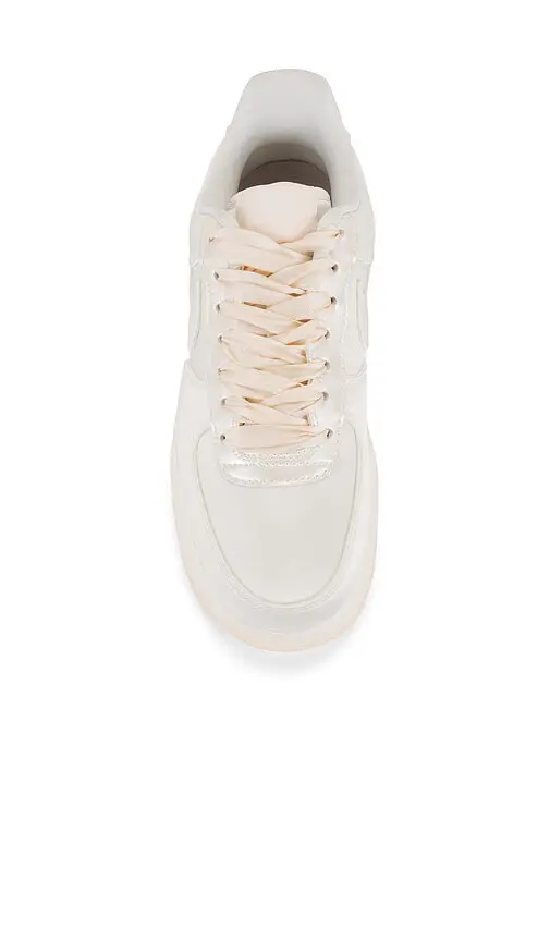 Nike Air Force 1 '07 Lv8 Sneakers