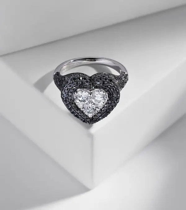 KAMYEN Manaal 18kt White Gold Diamond Ring