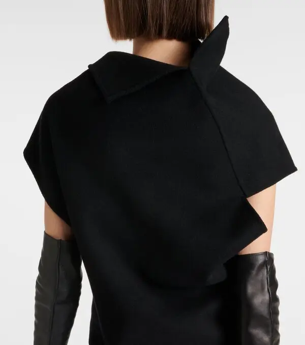 THE ROW Kamil Paneled Cashmere Gown
