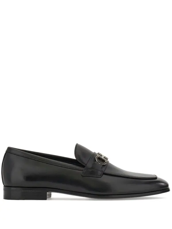 FERRAGAMO Gancini-plaque Loafers - Black