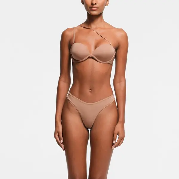 SKIMS Multi-way Lightly Lined Underwire Bra - Sienna