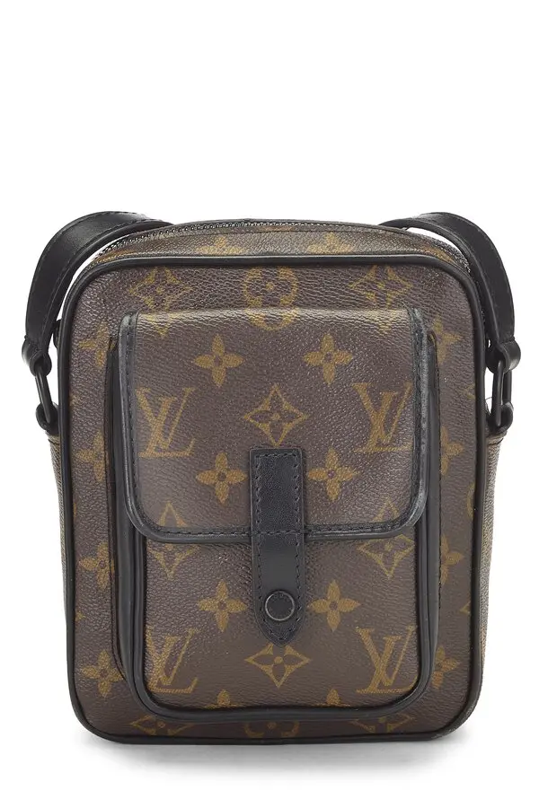 LOUIS VUITTON Monogram Macassar Christopher Wallet - Brown
