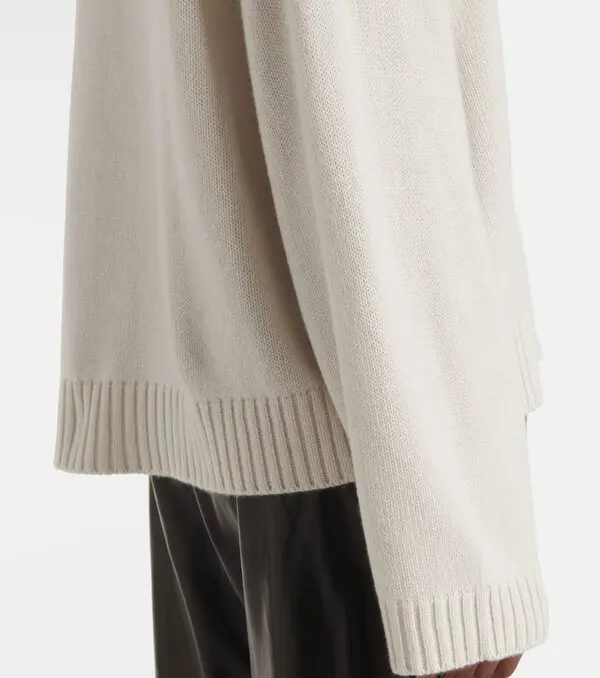 Brunello Cucinelli Cashmere Turtleneck Sweater
