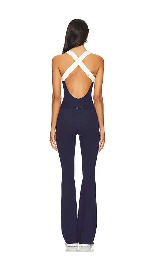 437 The Sculpt Onesie In Navy - Navy & Creme