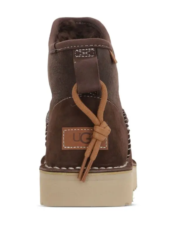 UGG Campfire Boots - Brown