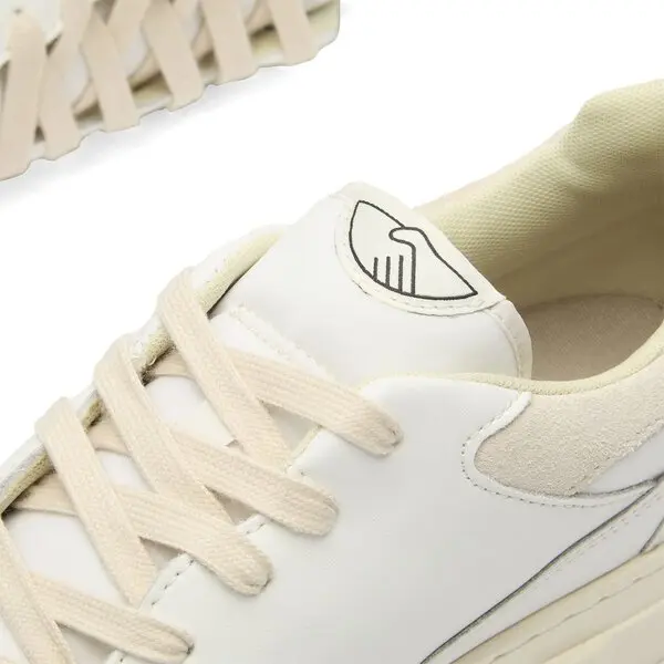 S.W.C STEPNEY WORKERS CLUB Pearl S-strike Leather Sneakers - White/putty