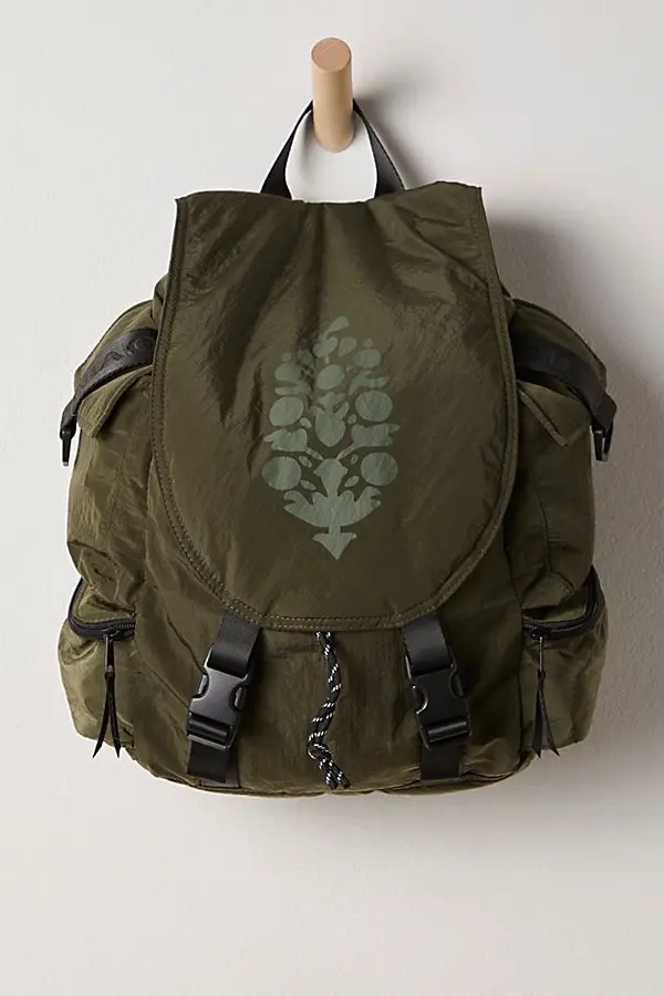 danielle nicole disney tinkerbell mini backpack amazon Danielle Nicole Disney Peter Pan Tinker Bell Wings Dangle Mini Backpack -  BoxLunch Exclusive