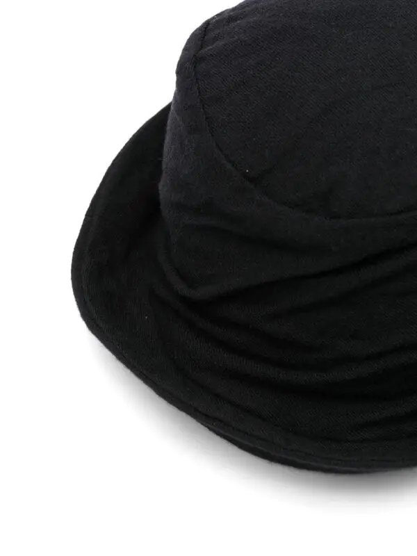 Forme D'Expression Twisted Derby Bucket Hat - Black | Editorialist