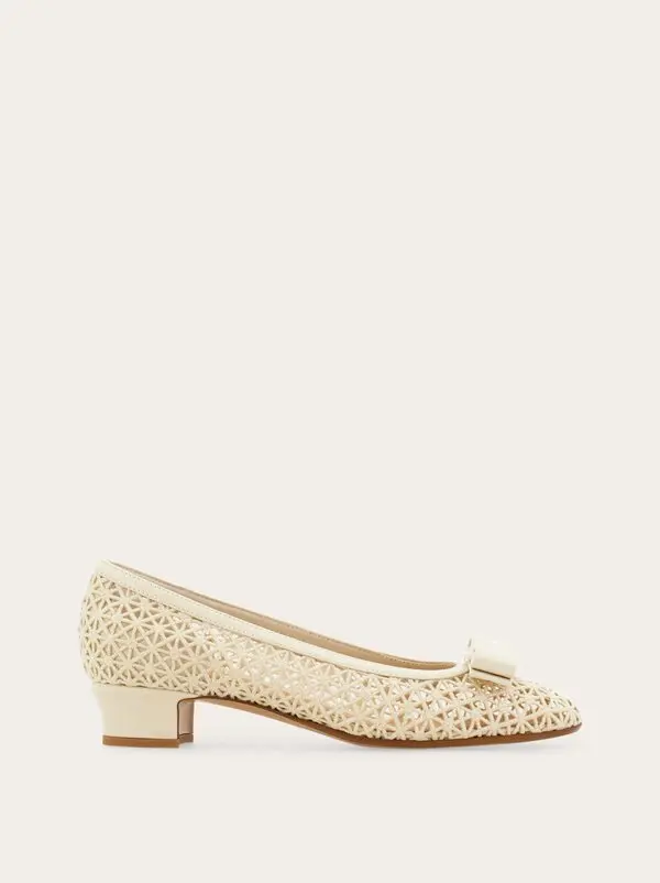 FERRAGAMO Vara Bow Pump - White