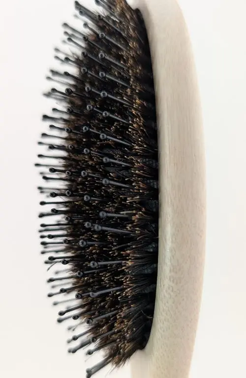 VOLO Frizz Out Hairbrush
