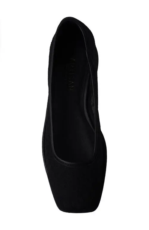 ARTISAN CRAFTED BY ZIGI Queenie Pumps