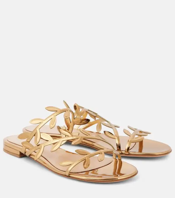 GIANVITO ROSSI Flavia Metallic Leather Slides - Gold