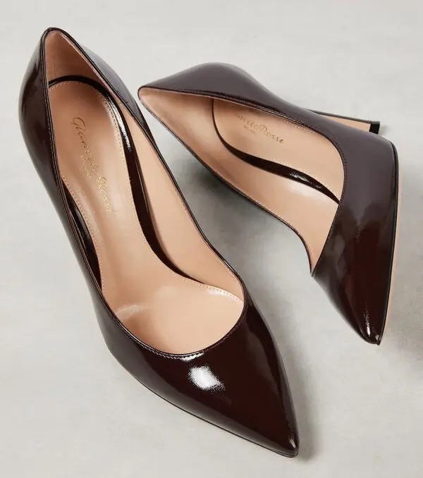 GIANVITO ROSSI 105 Patent Leather Pumps - Burgundy