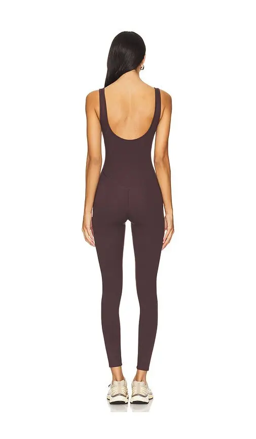 437 The Curve Onesie - Espresso